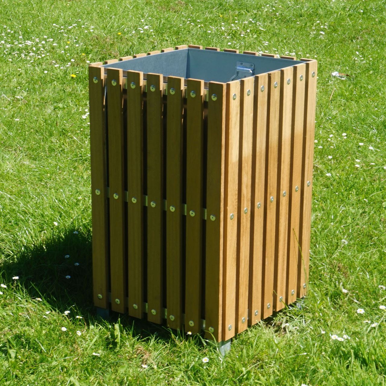 Legacy Open Litter Bin | geViews